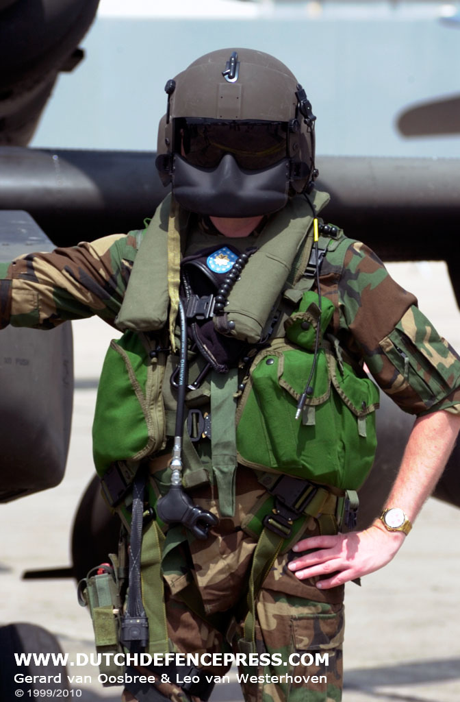 Air Warrior - Dutch Defence Press