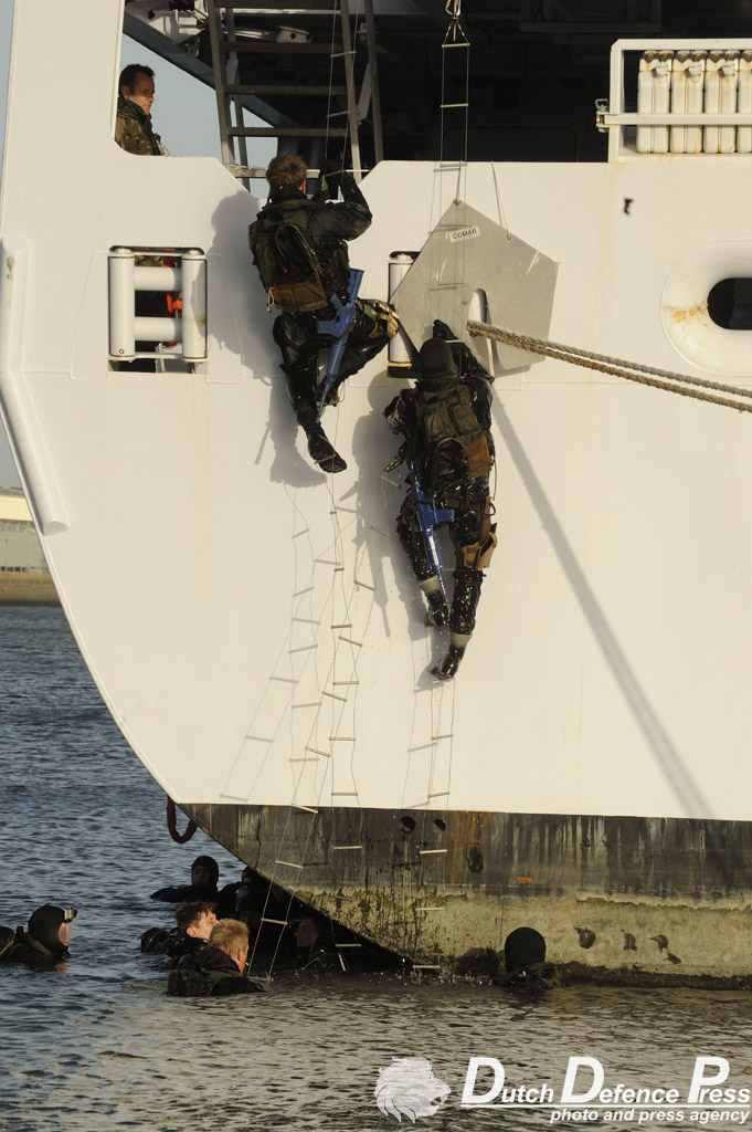 Terug naar het water - Dutch Defence Press