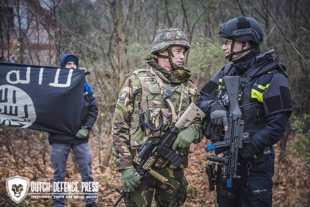 Samen Sterk - Dutch Defence Press