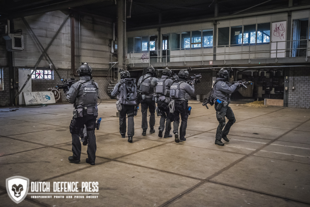 Dienst Speciale Interventies - Dutch Defence Press