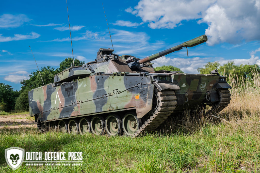 Vigorous Bison - Dutch Defence Press